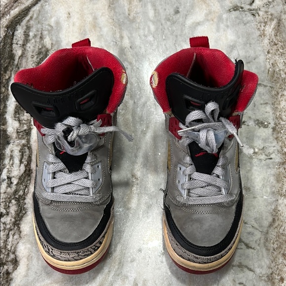 Jordan | Shoes | Nike Air Jordan Retro High Tops Gray And Red | Poshmark